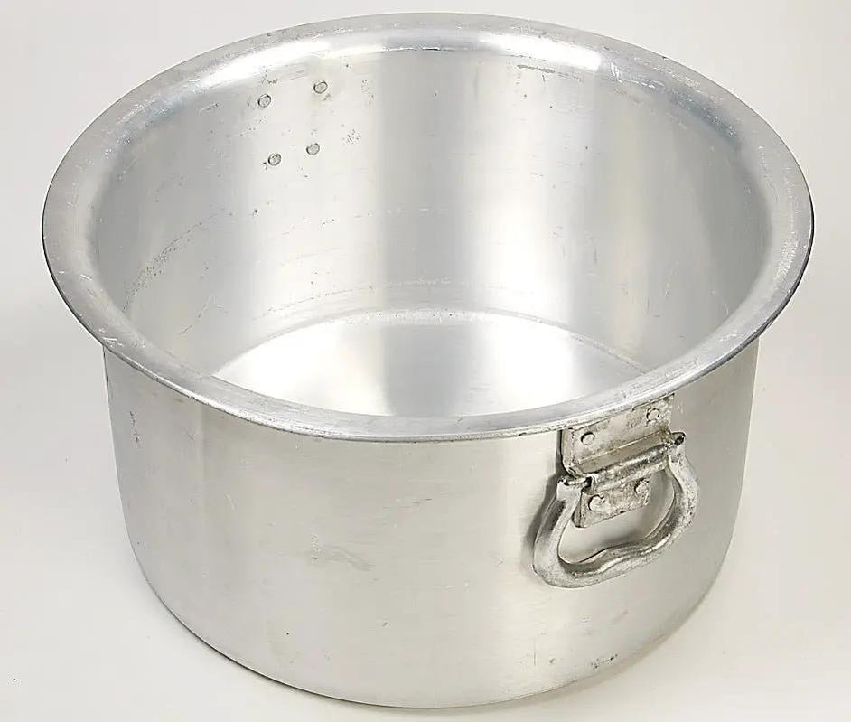 Buy Cookware for Indian Restaurants: Kadai, Patila, and Idli Steamers